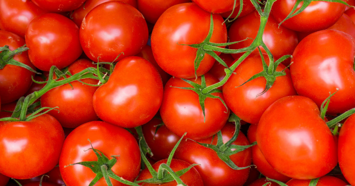 11 High Iron Fruits to Increase Your Iron Levels