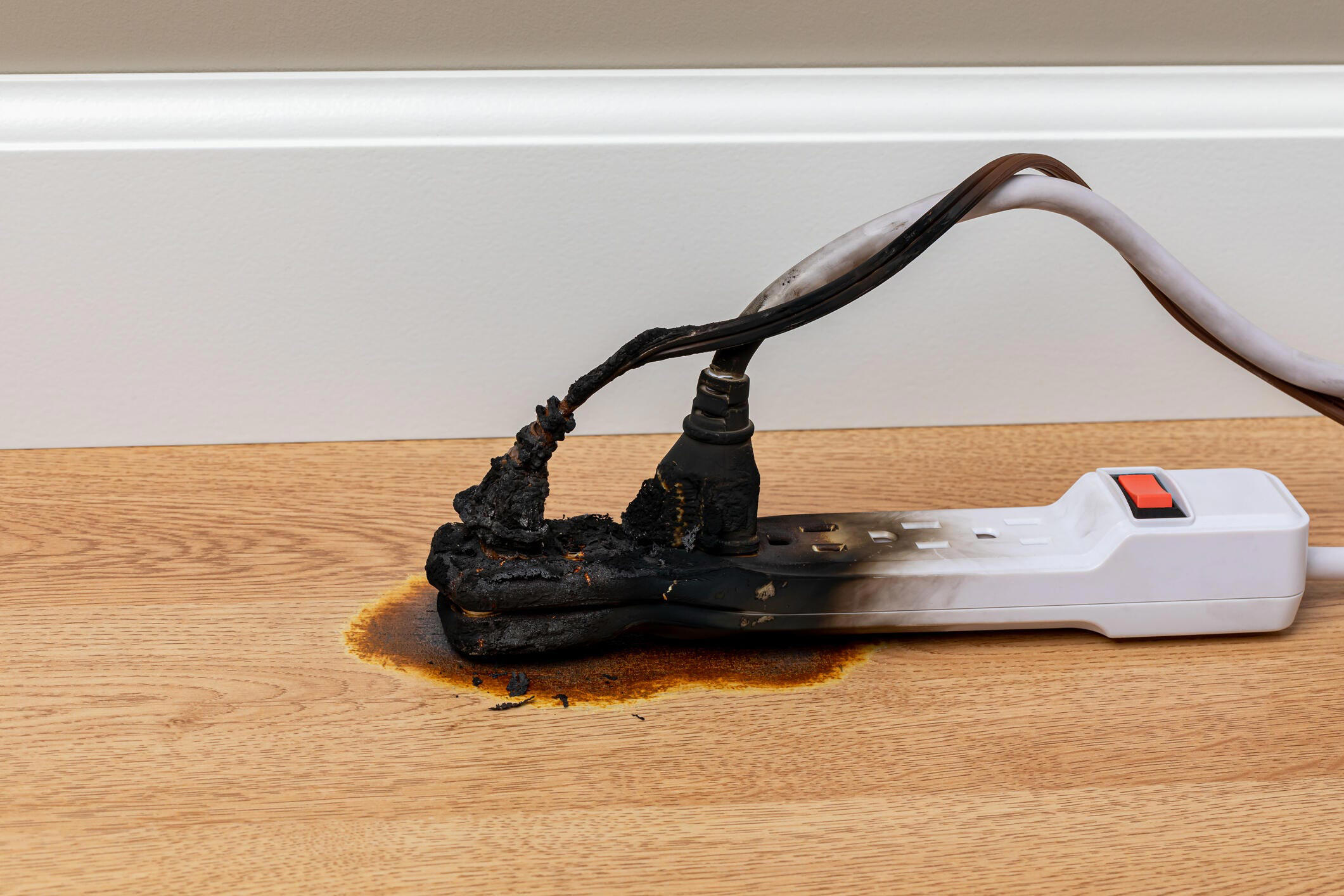 Appliances and Devices You Should Never Plug Into an Extension Cord ...